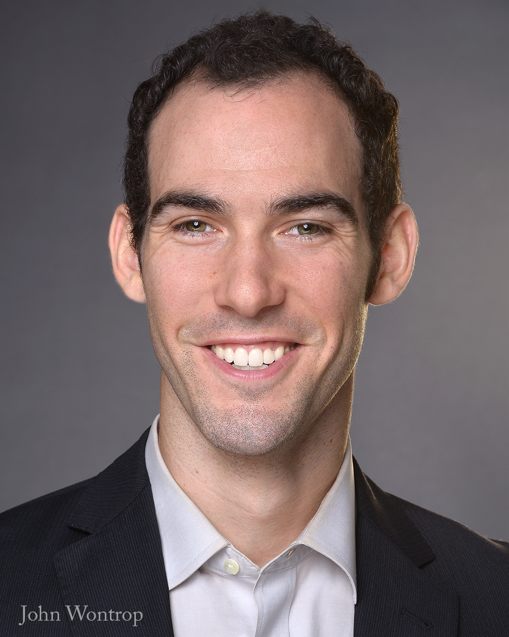 Headshot session for actor John Wontrop – Amy Jones Photography